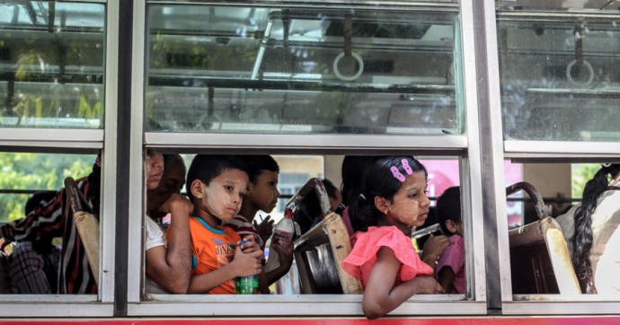 Urban photography; Synchronicity by Colin Cheong | Dodho